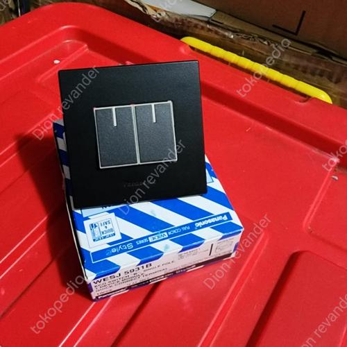 Jual Panasonic saklar seri black/ saklar seri hitem panasonic - Kota ...