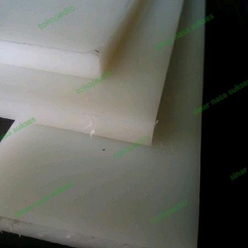 Jual Nylon pe putih lembaran polyathylene sheet 8mm x 53cm x 78cm - Jakarta Barat - sinar nasa ...