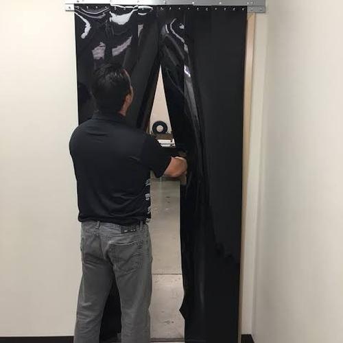 Jual PVC Strip Curtain Opaque Black 210 x 250 ( Tirai PVC Hitam 1 set ...