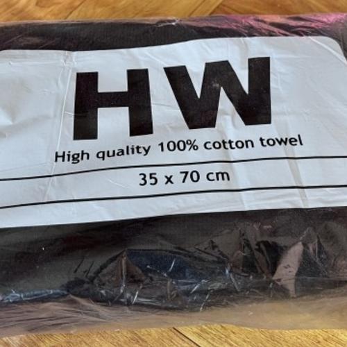 Jual Handuk Salon Lusinan Ukuran 35 X 70 CM Warna HITAM - Jakarta Pusat ...