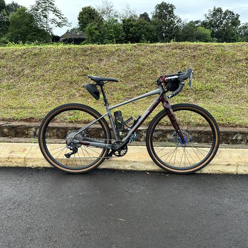 Jual Polygon Bend R5 gravel preloved upgraded - Kota Tangerang Selatan ...