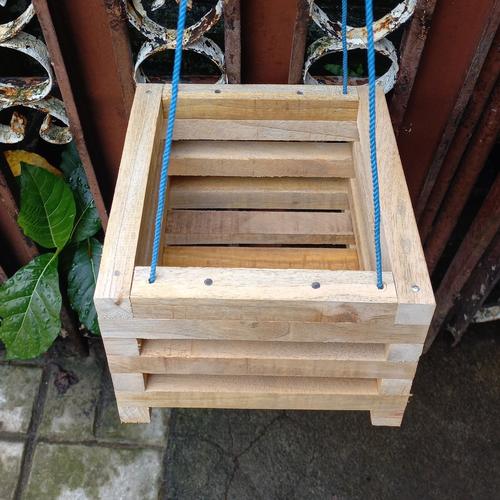 Jual Pot Gantung Kayu Anggrek 20x20cm - Kota Denpasar - Arta Lucky Star ...