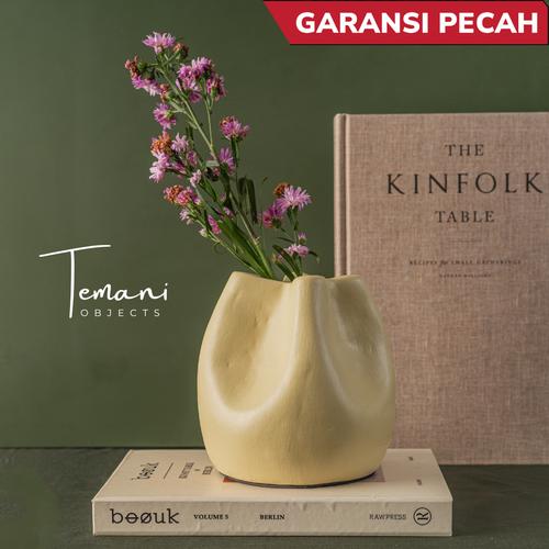 Jual Mika Vase- Vase Bunga Cantik/ Dekorasi Bunga Estetik/ Nordic Vase ...