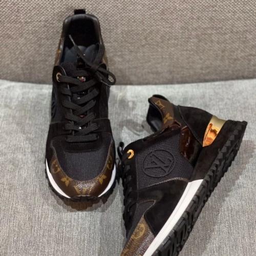 Jual sepatu louis vuitton original - Kab. Bandung - megashopID | Tokopedia