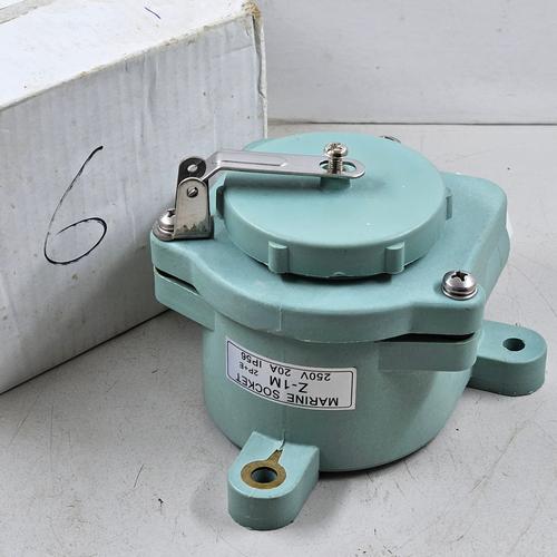 Jual Z-1M Water-Tight Marine Socket 2P+E 250V 20A Z1M IP56 for Plug T ...