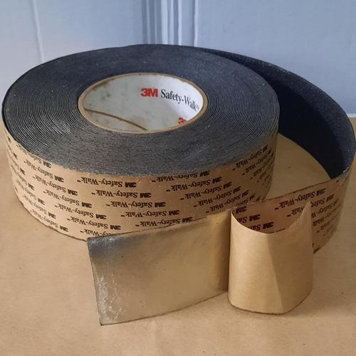 Jual Safety Walk 3M 510 Aluminium 2 in x 18 M-Isolasi Anti Slip - Jakarta Barat - Glenindo ...