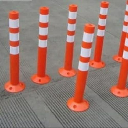 Jual T Top Bollard full rubber 75cm pembatas jalan - Jakarta Barat - SUMBER APAR INDO | Tokopedia