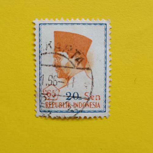 Jual Perangko Kuno Soekarno 20 Sen Republik Indonesia - Jakarta Barat ...
