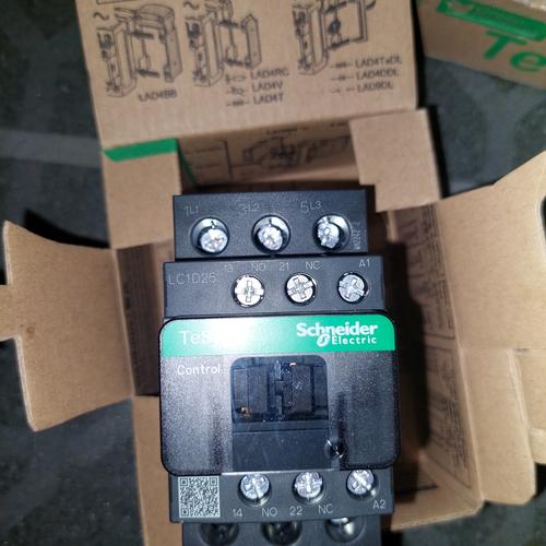 Jual CONTAKTOR LC1D25BD 40A 3P 24VDC SCHENEIDER ELECTRIC ORIJINAL ...