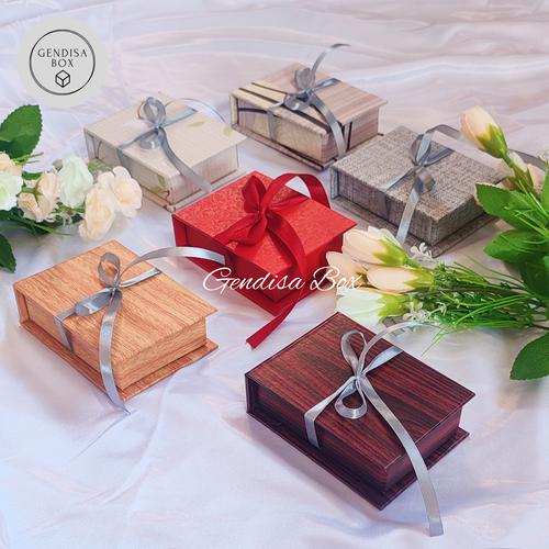 Jual Kotak Hadiah Emas Logam Mulia Antam LM Gift box - Motif Kayu 2 ...