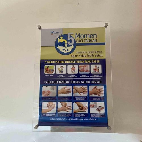 Jual Poster Akrilik Kekinian, 5 Momen Cuci Tangan, cara Cuci Tangan ...