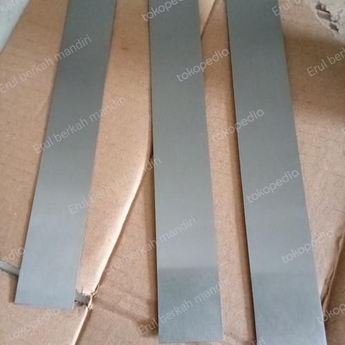 Jual plat baja spring sk5 putih 1.5mm X 28mm X 200mm - Kab. Karawang ...