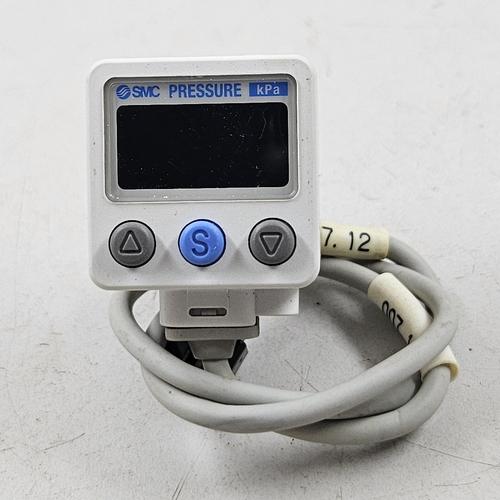 Jual SMC ZSE40A-01-R Vacuum Pressure Switch Pneumatic Air -101.3kPa NPN ...