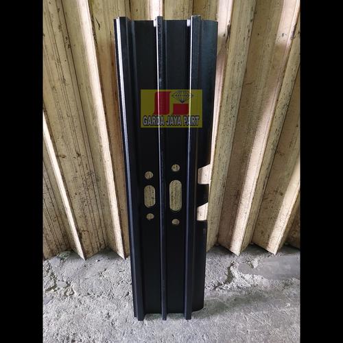 Jual PAPAN TRACK SHOE 10MM KOBELCO SK200 - Jakarta Barat ...