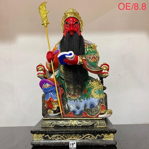 Jual Patung dewa kwan kong guan yu duduk kayu 19 inch - Jakarta Utara ...