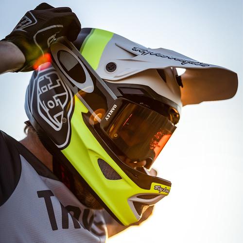 Jual HELM SEPEDA DOWNHILL TLD D3 FIBERLITE VOLT FLO YELLOW HELM D3 ...