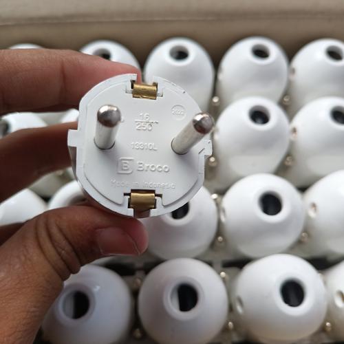 Jual steker broco original - Kota Surabaya - maulana elektrik surabaya ...