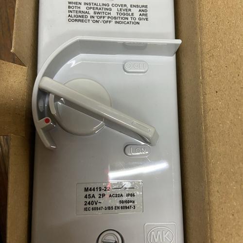 Jual Isolator switch MK M4419-22/ 2P 45A 240 V - Jakarta Pusat - Tang ...