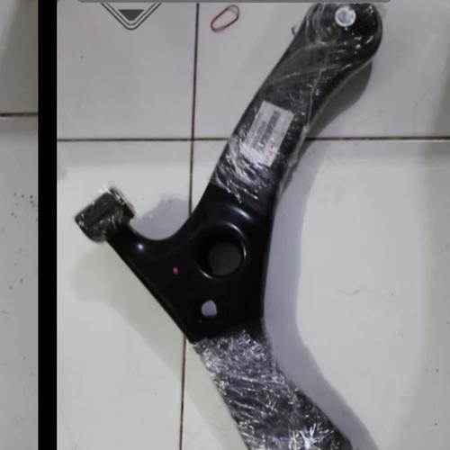 Jual ball joint bol join low lower arm sayap bawah toyota voxy new voxy ...