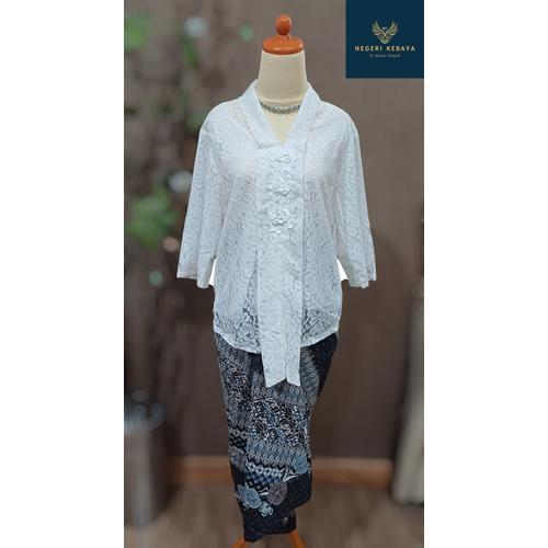Jual Setelan kebaya brokat putih modern - Kota Tangerang Selatan ...