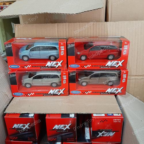 Jual Diecast Welly Toyota Innova Miniatur Mobil Mobilan Besi Hadiah ...