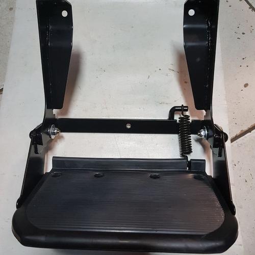 Jual Foot Step Defender - Kota Bekasi - RR Land Rover Parts | Tokopedia