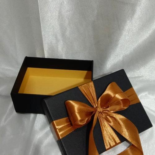 Jual Kotak kado gift box + 15x10x5 cm + Berpita + Tanpa Pita - Dark ...