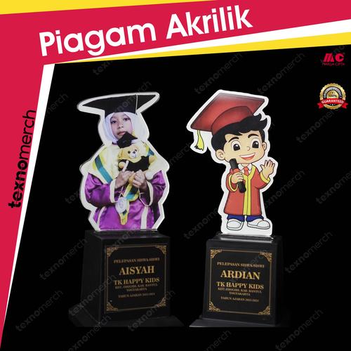 Jual Plakat Akrilic / Piagam Akrilic Custom / Piala Akrilik Wisuda ...