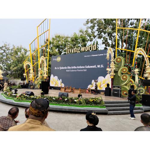 Jual Sewa Videotron P3.9 Indoor LED Screen LED Display Event Organizer ...