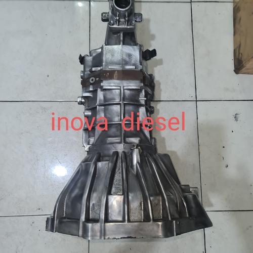 Jual transmisi perseneling gear box toyota inova innova diesel manual ...