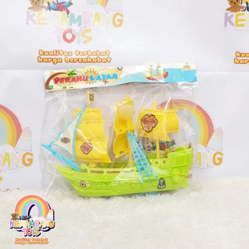 Jual Mainan Perahu Layar Bajak Laut Kapal Pirates Of Caribbean Anak ...