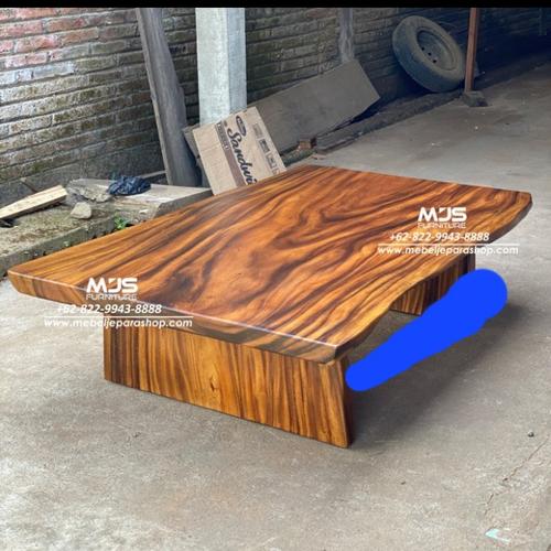 Jual Coffee Table Kayu Solid Trembesi dengan Ambalan Rak - Kab. Jepara ...