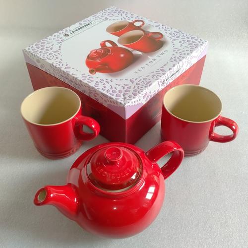 Jual Original le Creuset stoneware Classic Tea Set Cerise - Kota Tangerang Selatan - Marvel Home ...