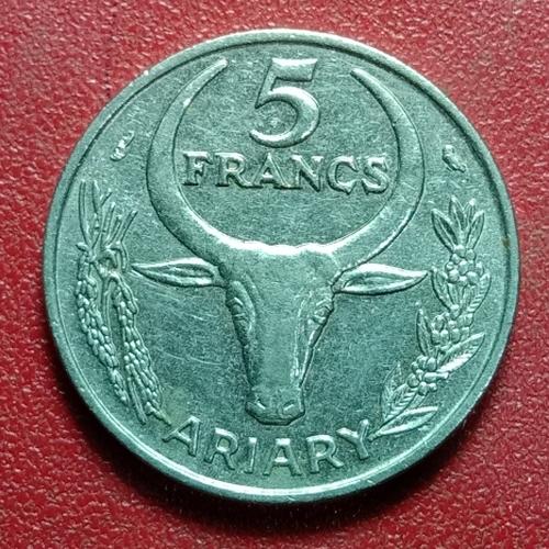 Jual koin Madagaskar Malagasy 5 Francs / 1 Ariary 1966-1989 - Kota ...