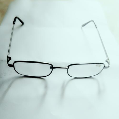 Jual KACAMATA BACA PLUS FREM BESI PRIA DAN WANITA - +300 - Jakarta ...