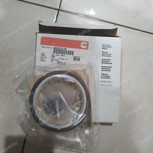 Jual 4025270 / 3353977 / 3921927 seal crankshaft front cummins 6cta8.3 ...