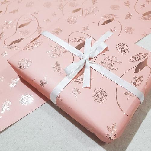 Jual Kertas kado foil BUNGA (5 lembar) - Merah Muda - Jakarta Utara ...