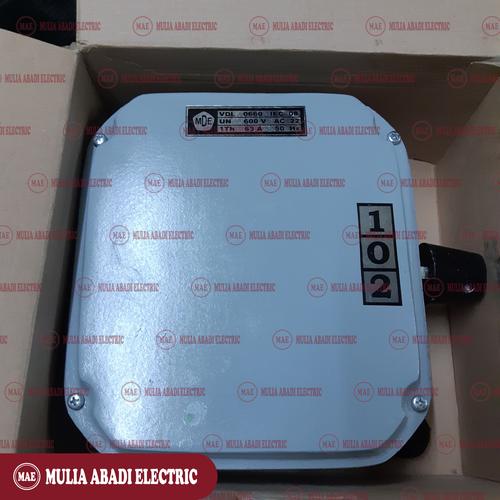 Jual Ohm Saklar / COS / GZ / Change Over Switch MDE Side Drive 4P 63A ...