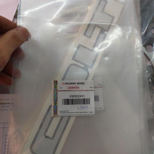 Jual stiker L300 diesel km902431 tulisan COLT besar original KTB - Kab ...
