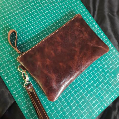 Jual Souvenir Pouch Kulit Sapi Asli - Dompet Hp Kulit Asli - Brown ...