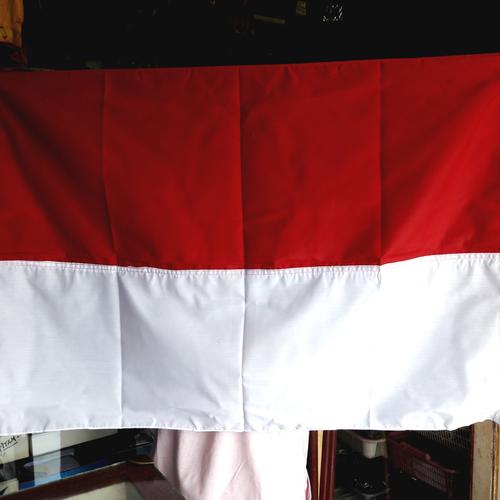 Jual BENDERA MERAH PUTIH 120 X 180 CM RING - Kota Sukabumi - Toko Ramai ...