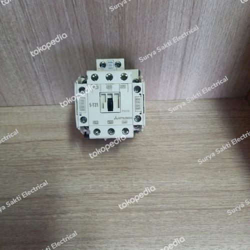 Jual Kontaktor / Contactor Mitsubishi S-T21 ST-21 ST21 110v Relay 32A - Jakarta Pusat - Surya ...