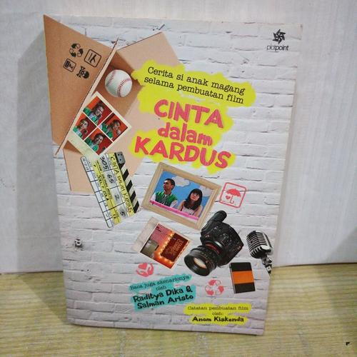 Jual Cinta Dalam Kardus by Raditya Dika & Salman Aristo - Jakarta ...
