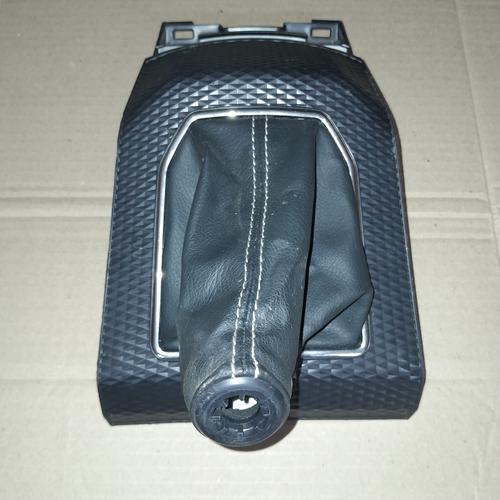 Jual PANEL SHIFTER (Cover Transmisi Matic) Motif Carbon dan Black Piano ...
