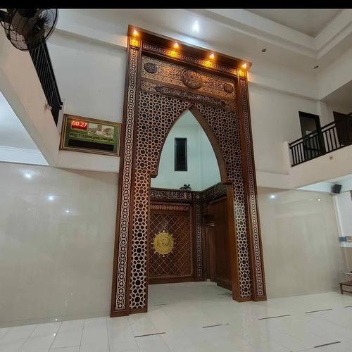 Jual mihrab masjid nabawi/ mihrab masjid jati full ukir/ mihrab masjid ...
