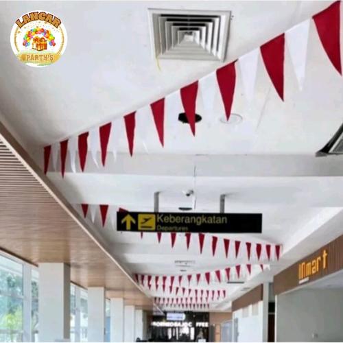 Jual bendera segitiga merah putih/flag chain merah putih/ - Kota ...
