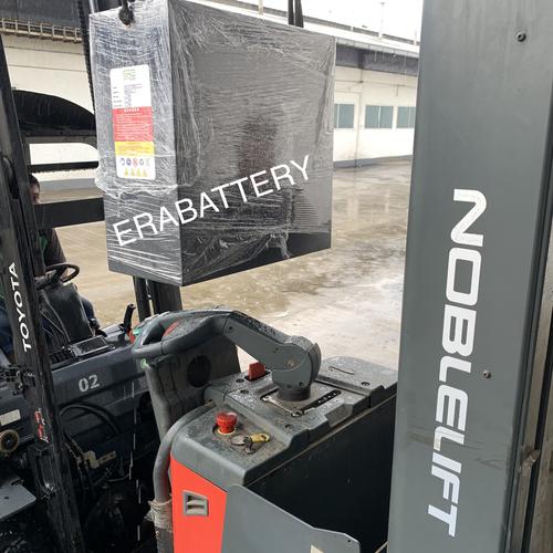 Jual Baterai Electric Stacker Forklift Electric 24V 48V 435Ah - Jakarta ...