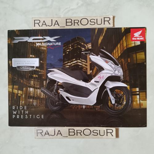 Jual Poster brosur katalog flyer Honda PCX 125/Honda PCX125 2011 - Kab ...