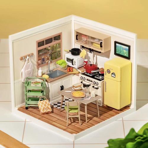 Jual Rolife Super Creator Kitchen Brick DIY Miniature House DW008 ...