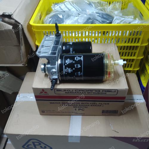 Jual Saringan bahan bakar/water separator CANTER EURO 4 ME445792 asli ...